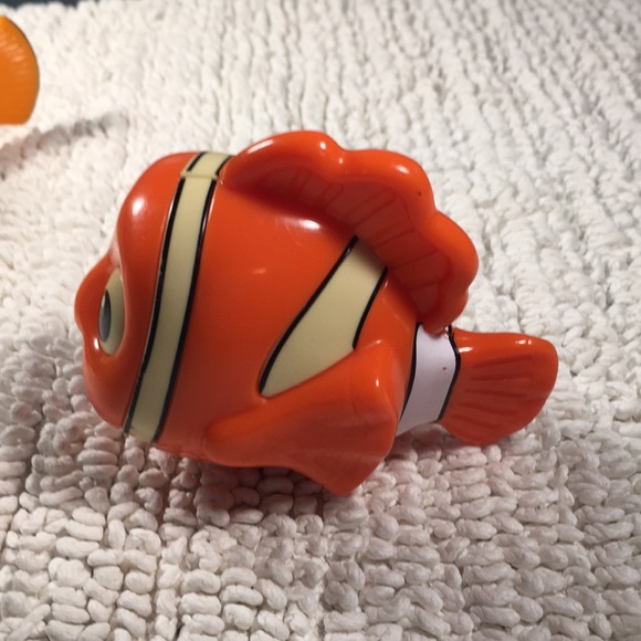 Disney | Toys | Free Add On Finding Nemo Father And Son Figures Nemo ...